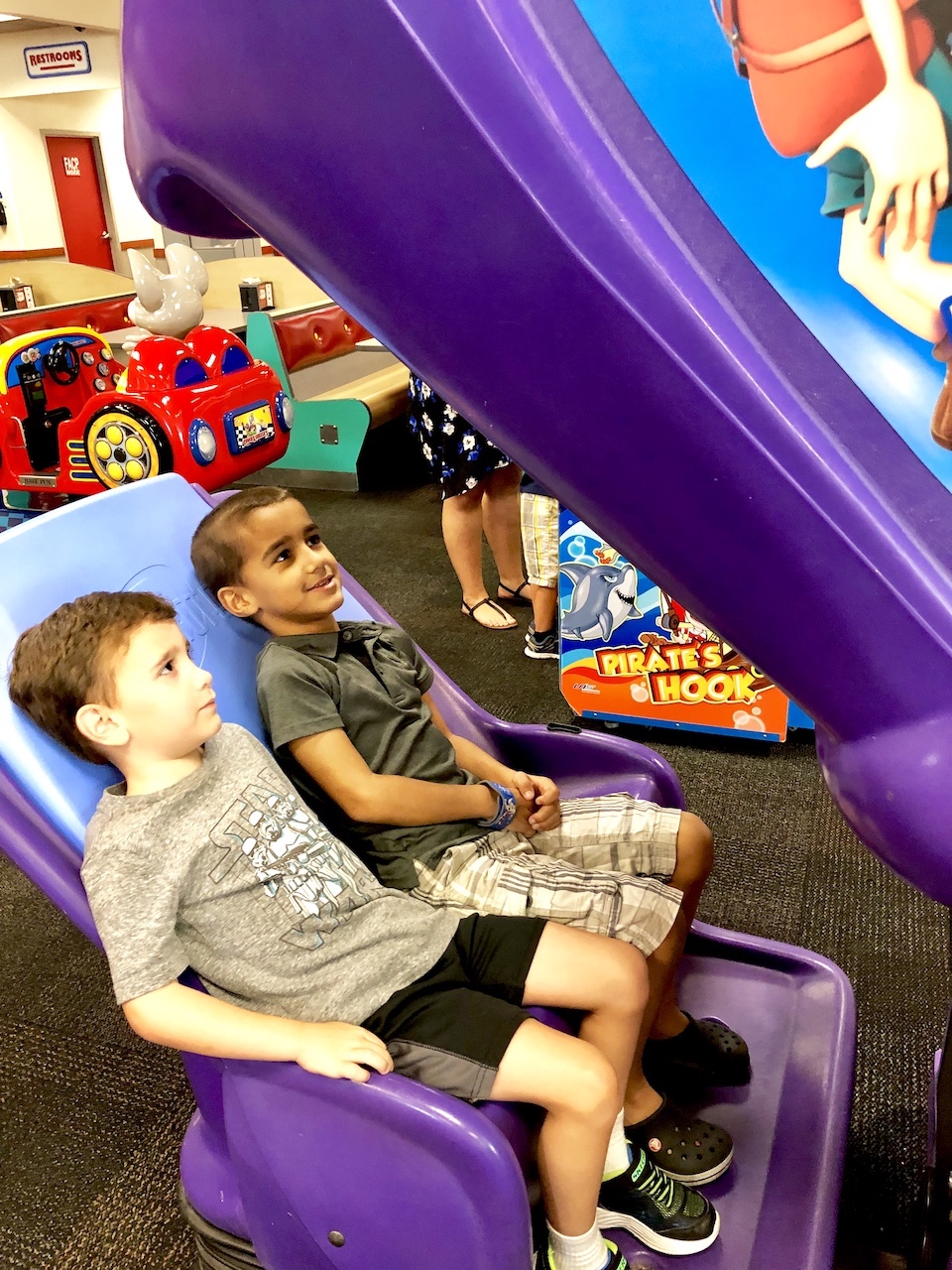 Best-Day-Ever! Epic Birthday Party At Chuck E. Cheese - Frugal For Luxury