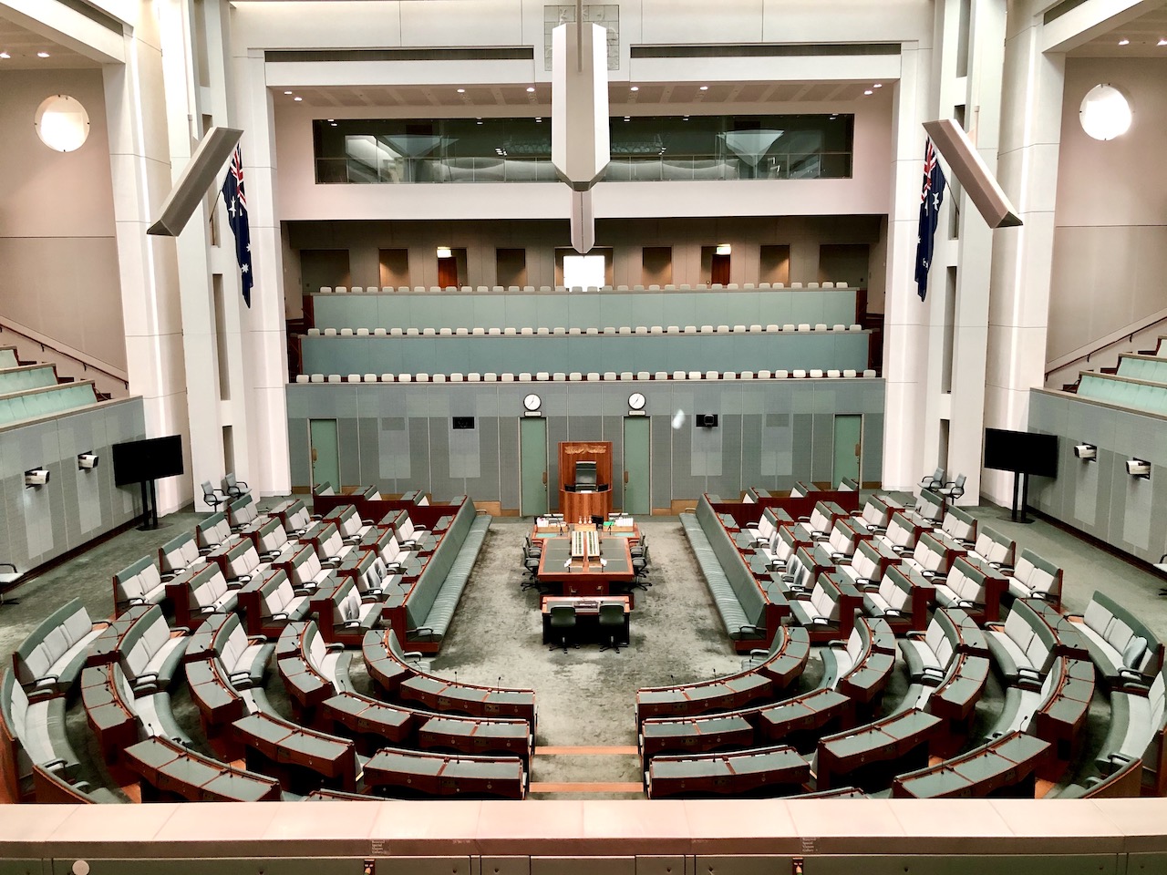 What To Do In Canberra, Australia With Kids FOR FREE - Frugal For Luxury