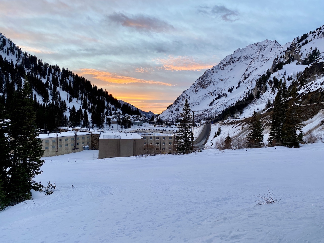 Alta Lodge - The Perfect Family Ski Resort At Alta - Frugal For Luxury