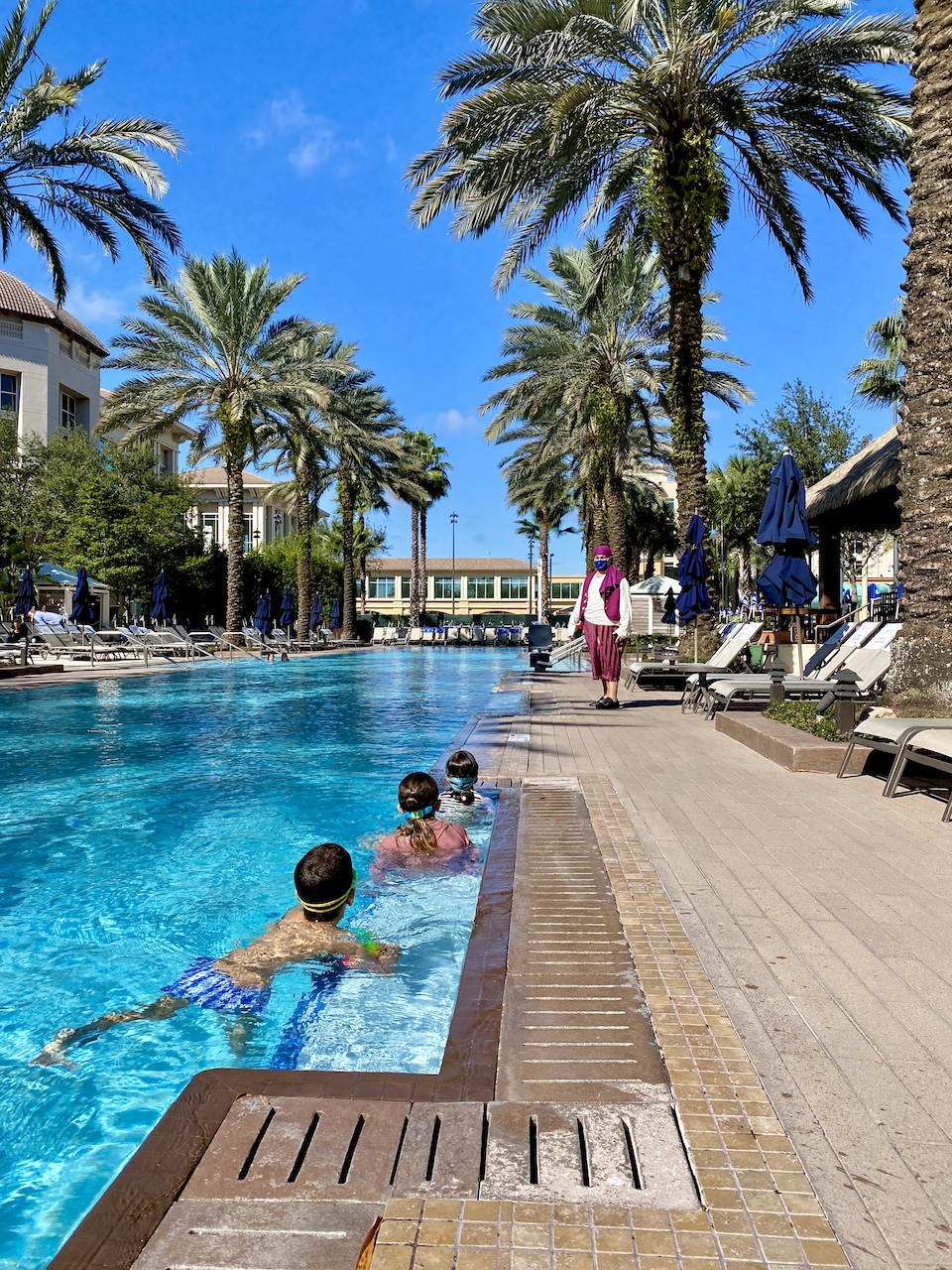 10 Tips With Kids - Gaylord Palms Resort In Orlando Florida - Frugal ...